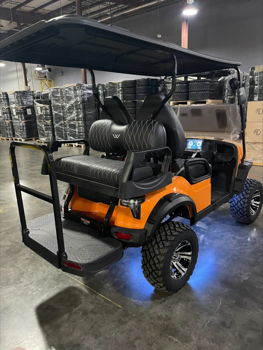 2025 Whisper W5 - GOLFCARTS.COM